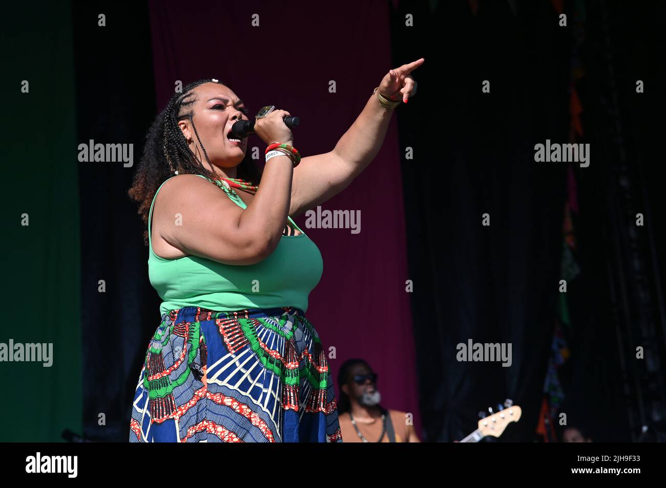 Lara li hi-res stock photography and images - Alamy