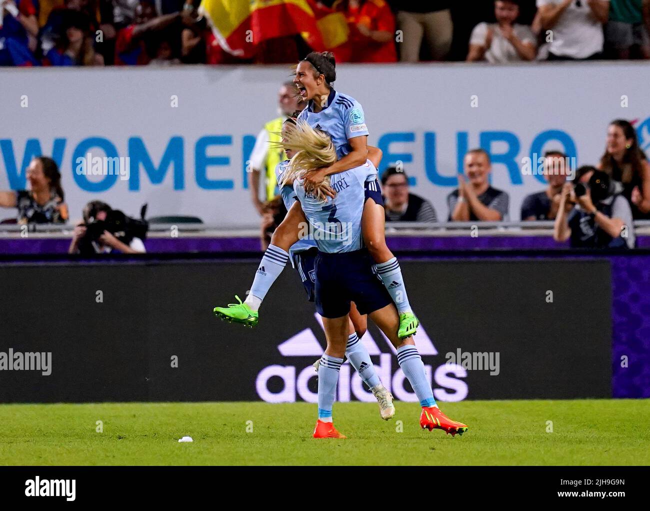 Spain's Marta Cardona celebrates with her team-mates after scoring ...