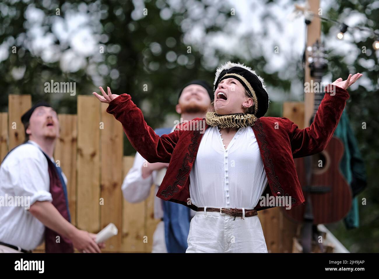 Melrose, UK. , . Outdoor Theatrical performance by Three Inch Fools of ...