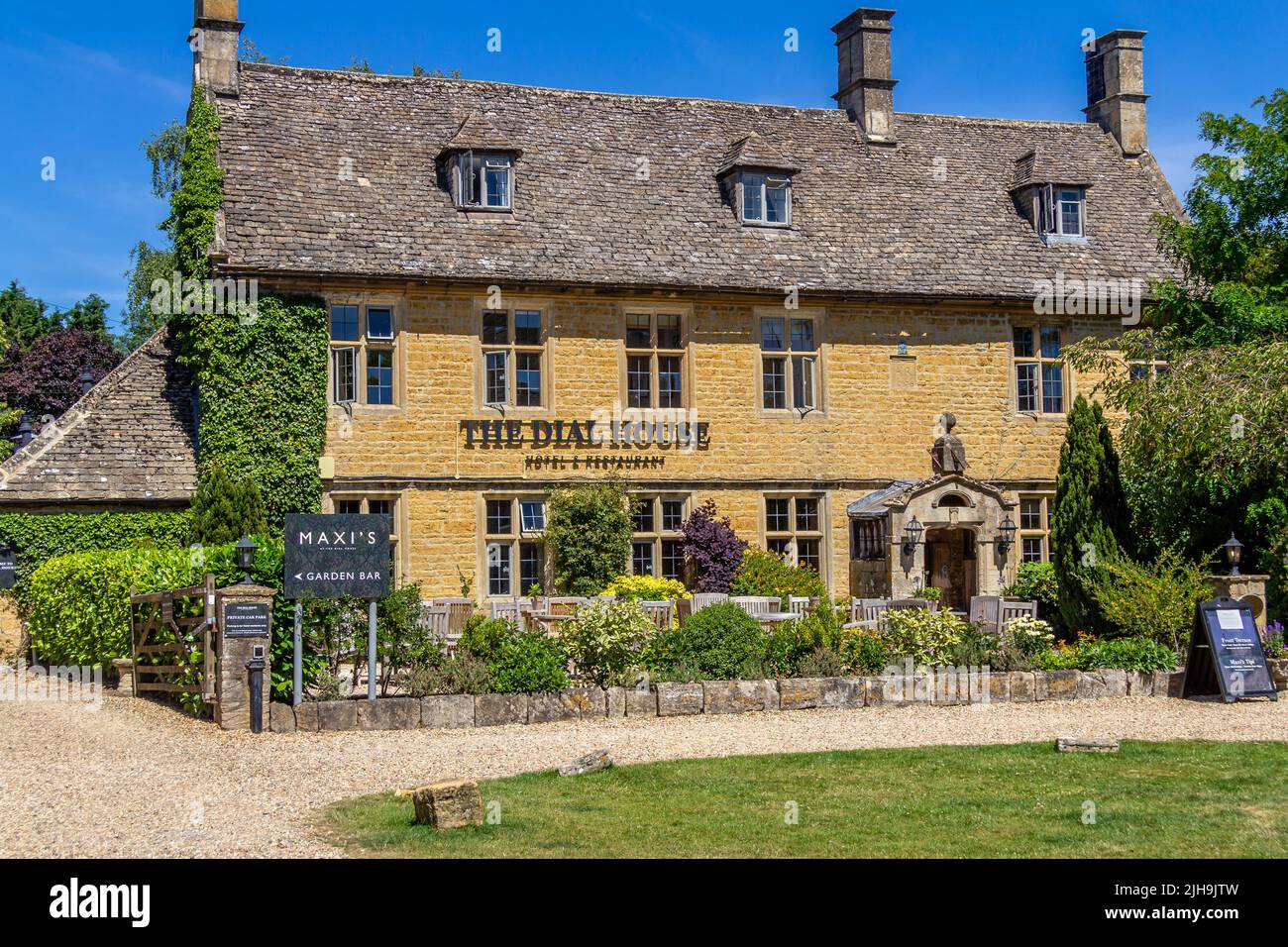 Dial house hi-res stock photography and images - Alamy