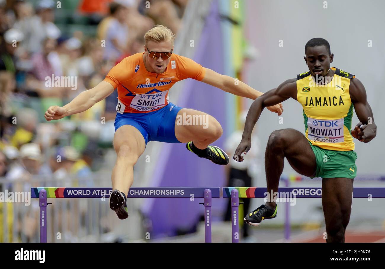 EUGENE - Nick Smidt in action during the 400m hurdles series on the ...