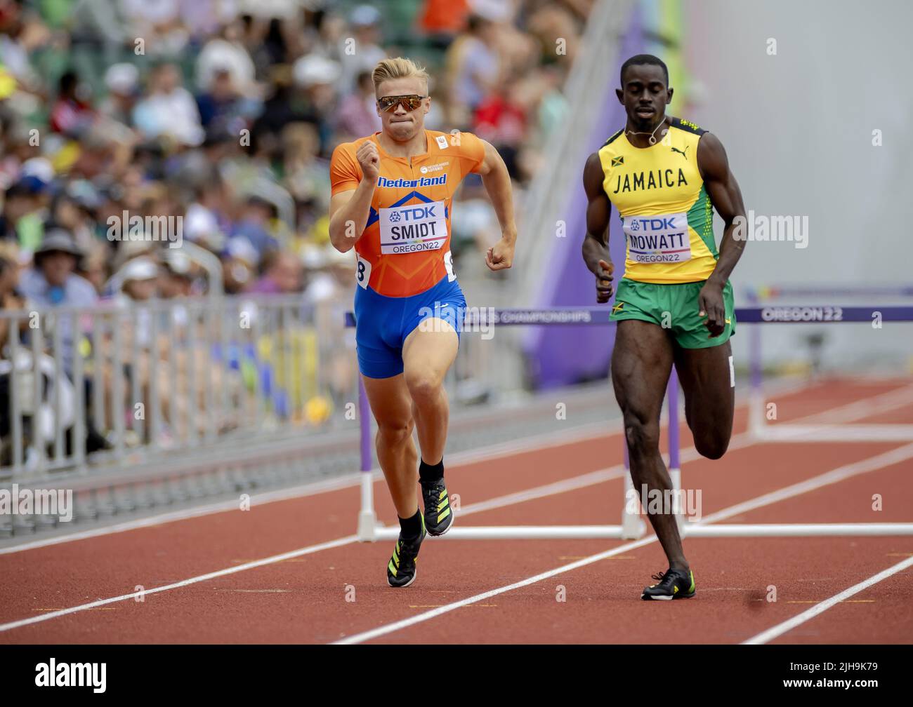 EUGENE - Nick Smidt in action during the 400m hurdles series on the ...