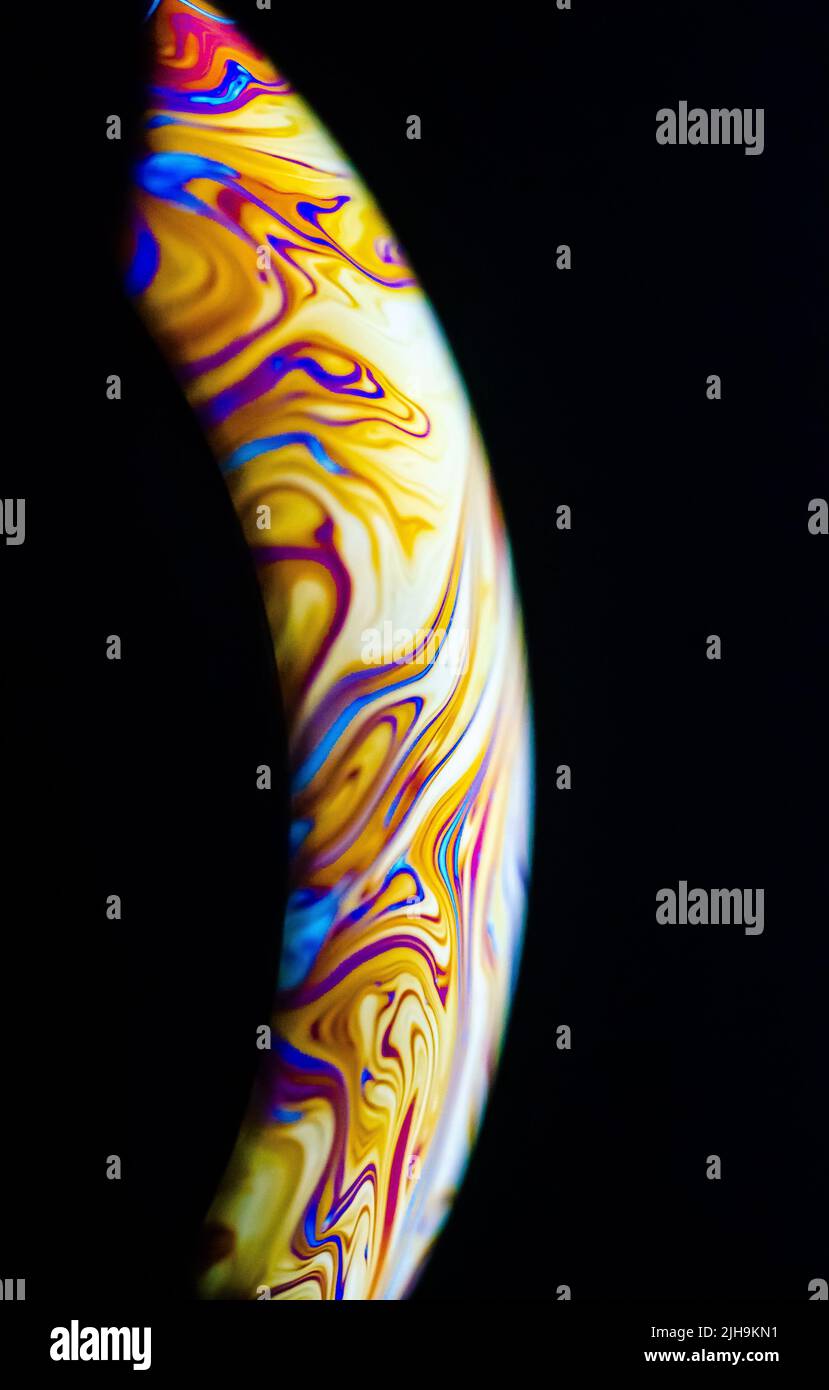 Vertical colorful wallpapers hi-res stock photography and images - Alamy