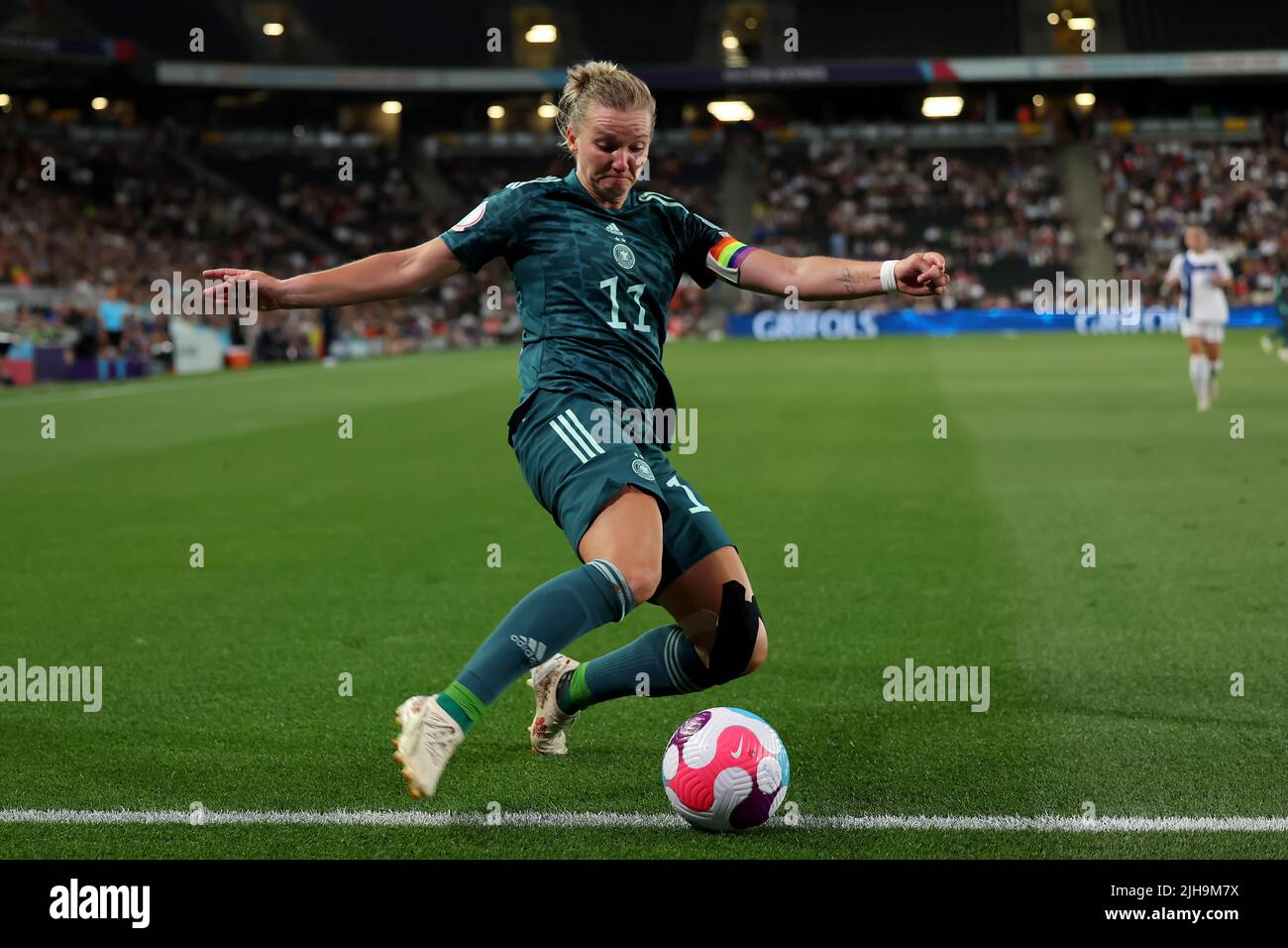 Alexandra popp july stadium mk hi-res stock photography and images - Alamy