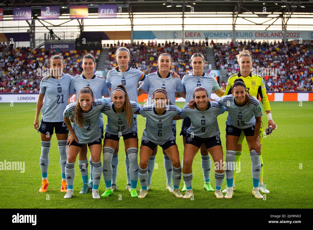 Spanish squad looks at the camera during the UEFA Women European ...