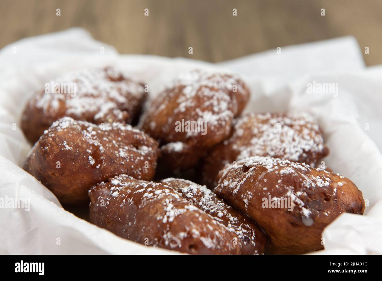Deep fried cinnamon rolls hi-res stock photography and images - Alamy