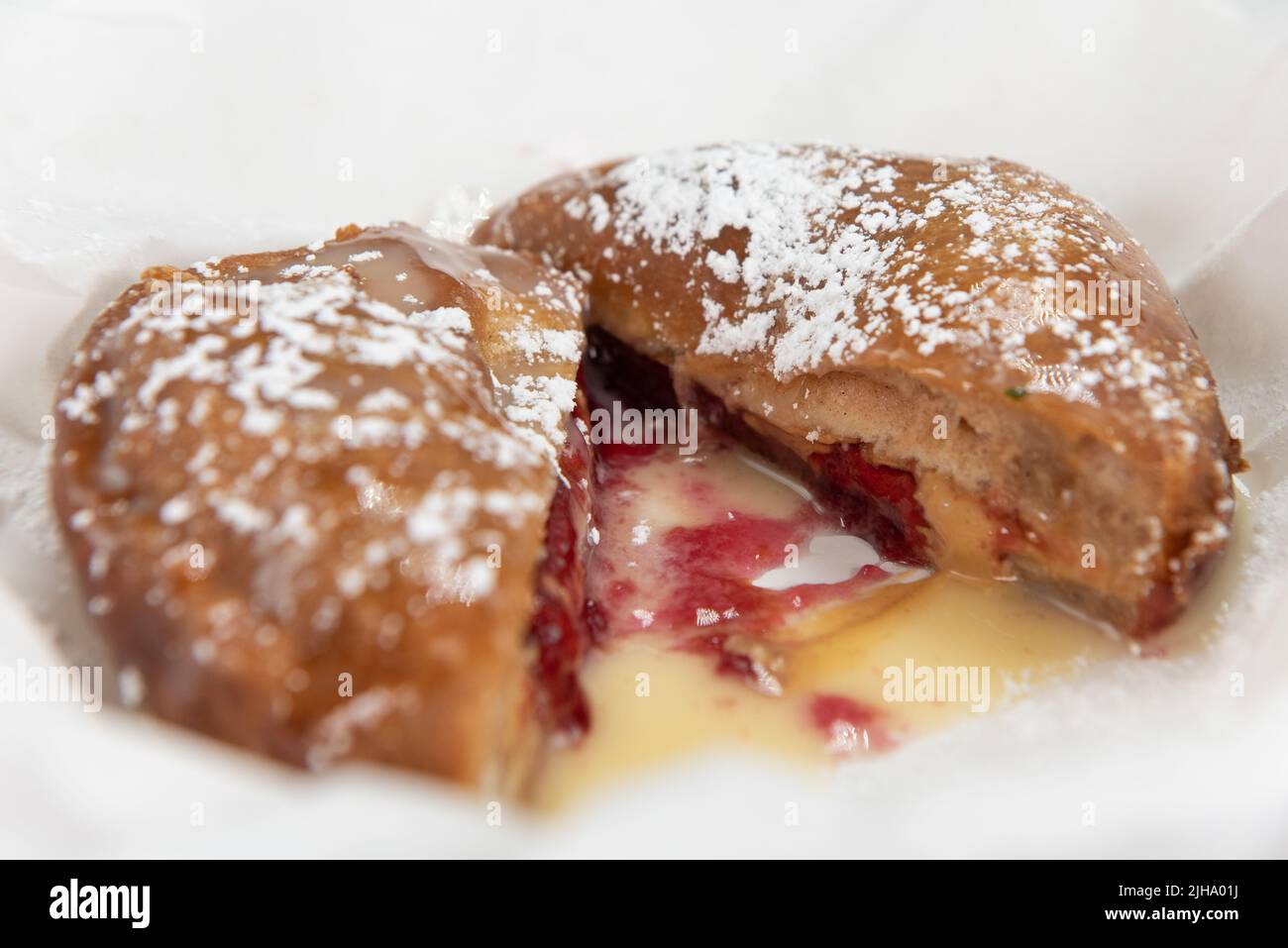 Deep fried peanut butter and jelly hi-res stock photography and images ...