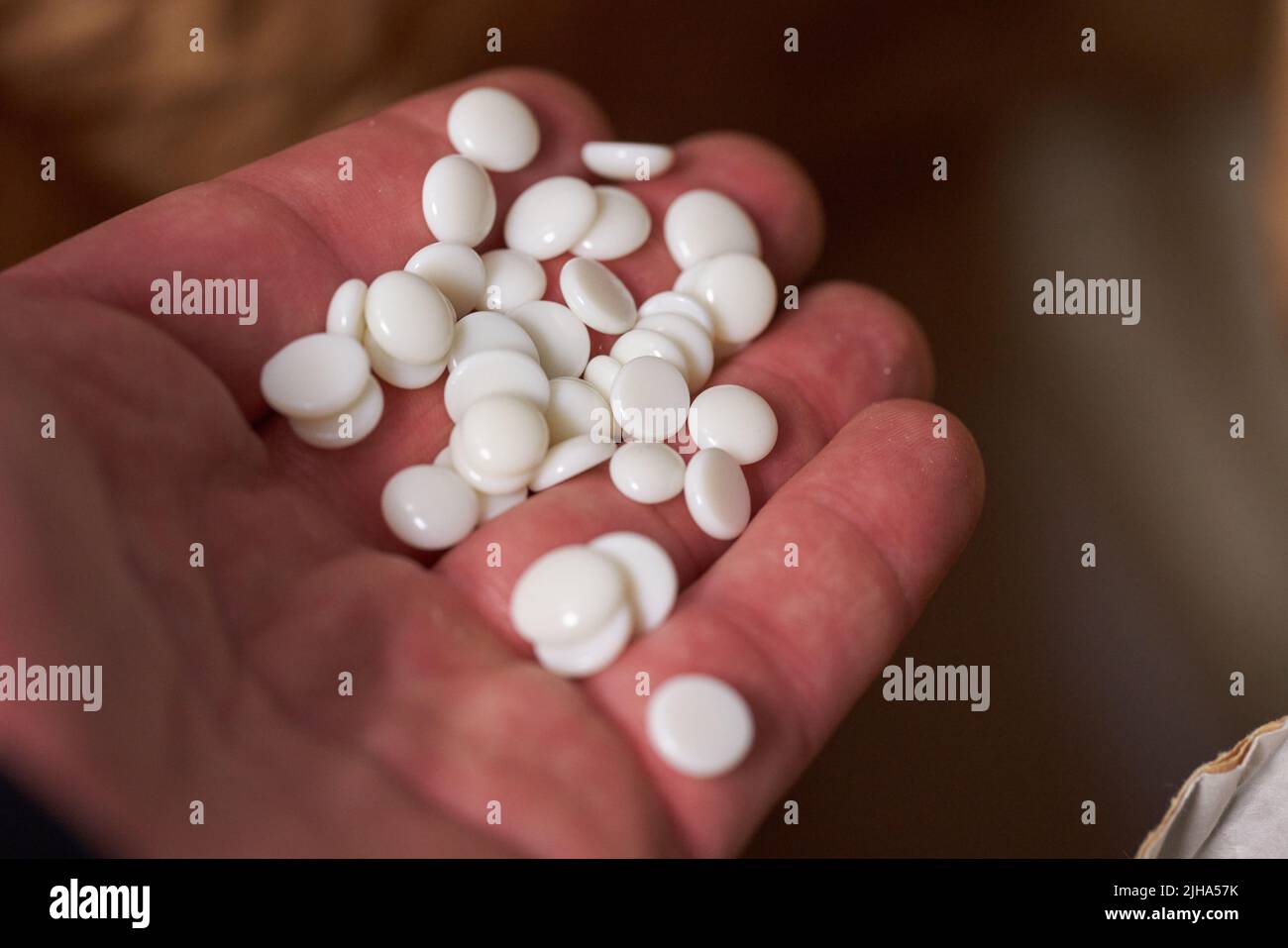 Gold book binding hi-res stock photography and images - Alamy