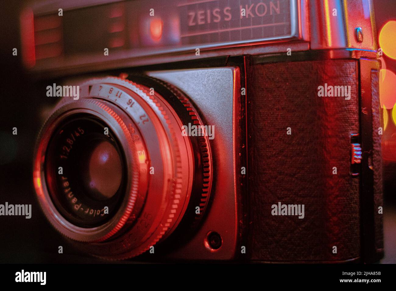 Vintage film camera in hi-res stock photography and images - Alamy
