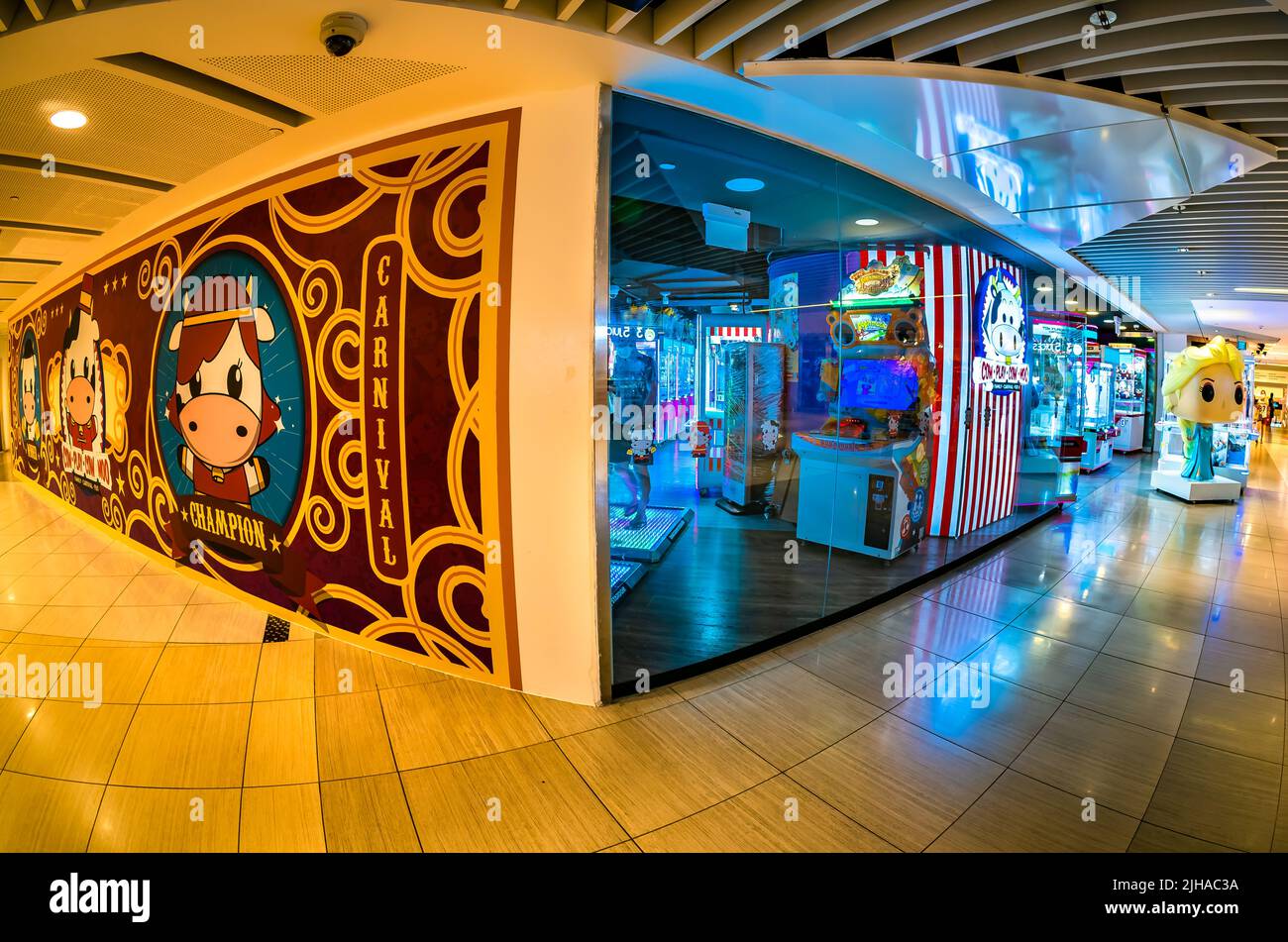 Cow play cow Moo in Suntec City Hall B, the Flagship of the Largest ...