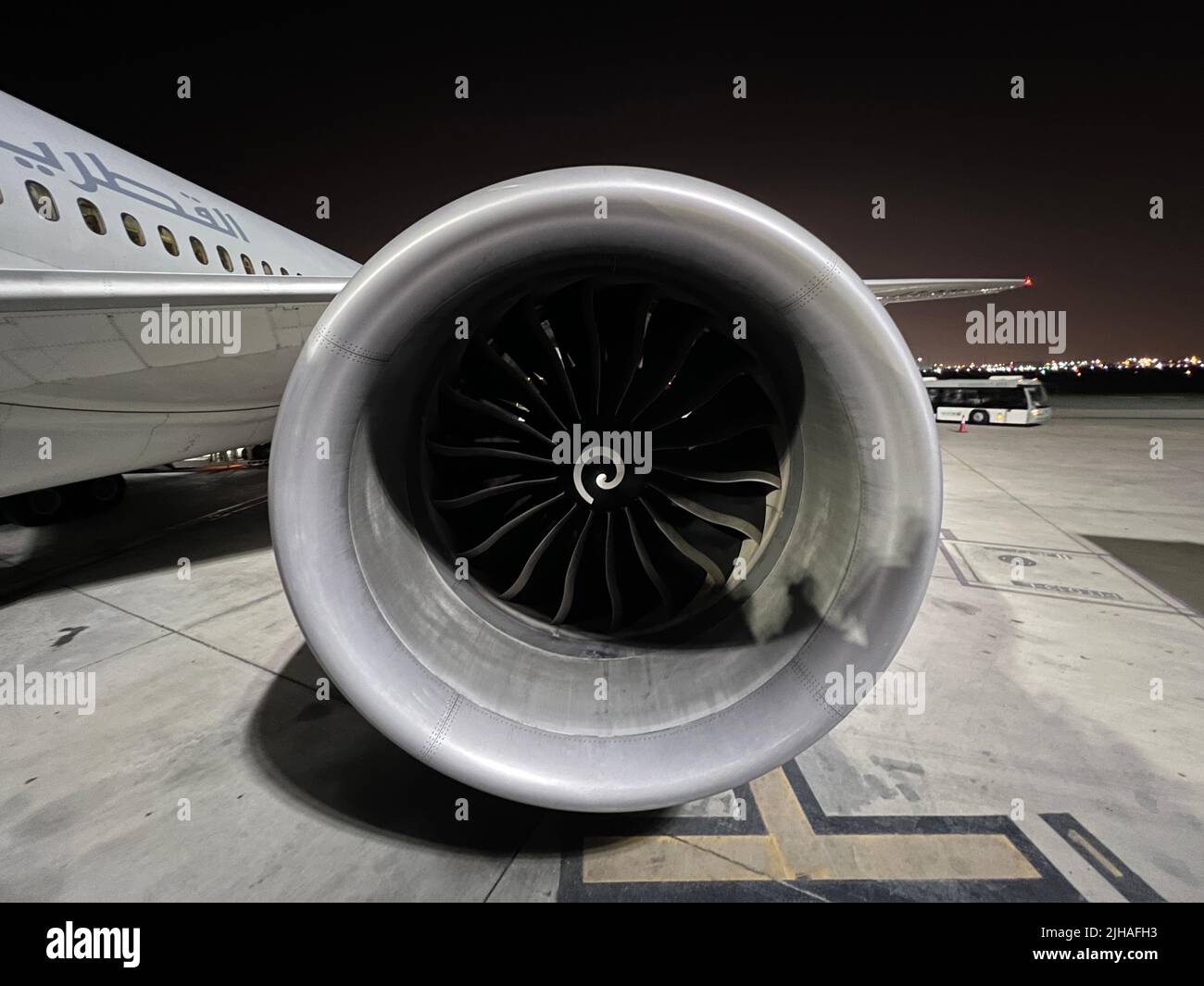 Hamad international airport runway hi-res stock photography and images ...