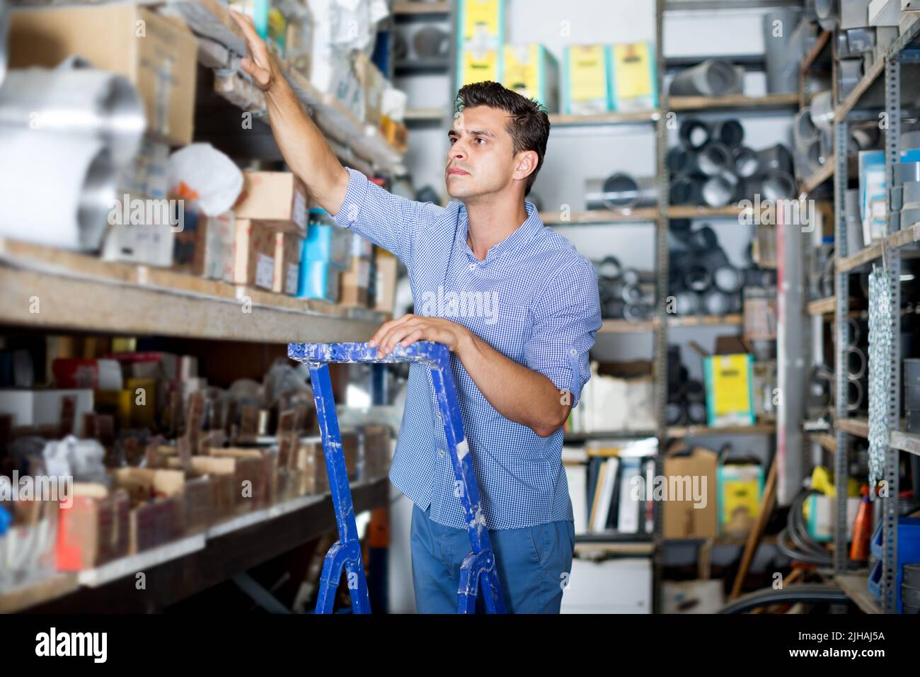 Unifom hi-res stock photography and images - Alamy