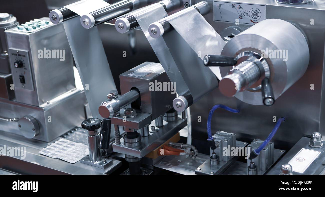 Blister machine hi-res stock photography and images - Alamy