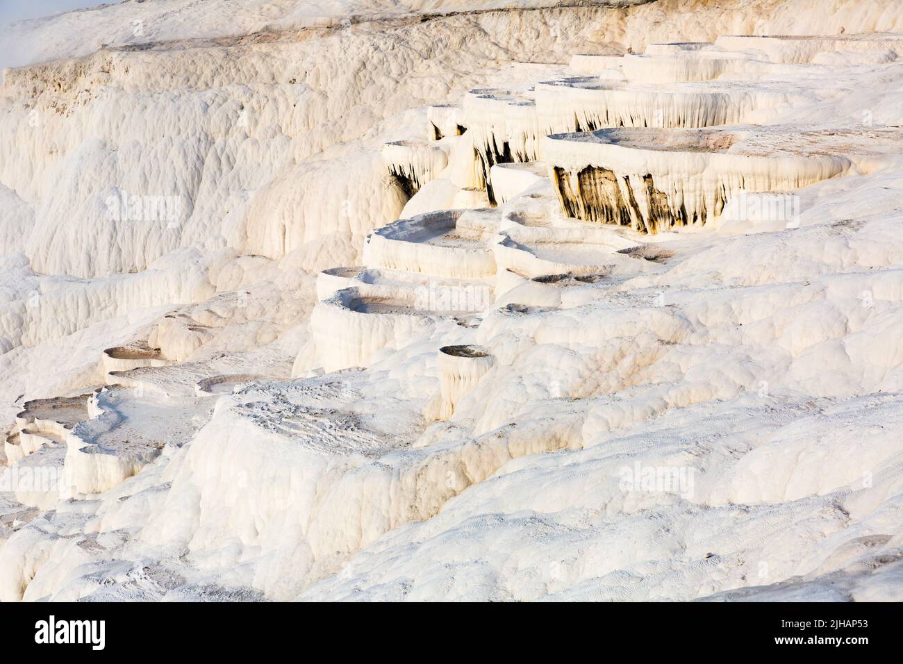 Natural travertine pools and terraces in Pamukkale Stock Photo - Alamy