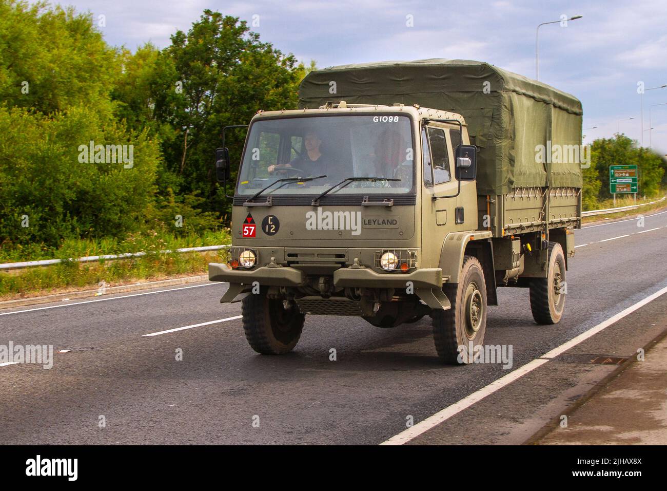 1994 90s green military style nineties LEYLAND DAF 5880cc British Army ...