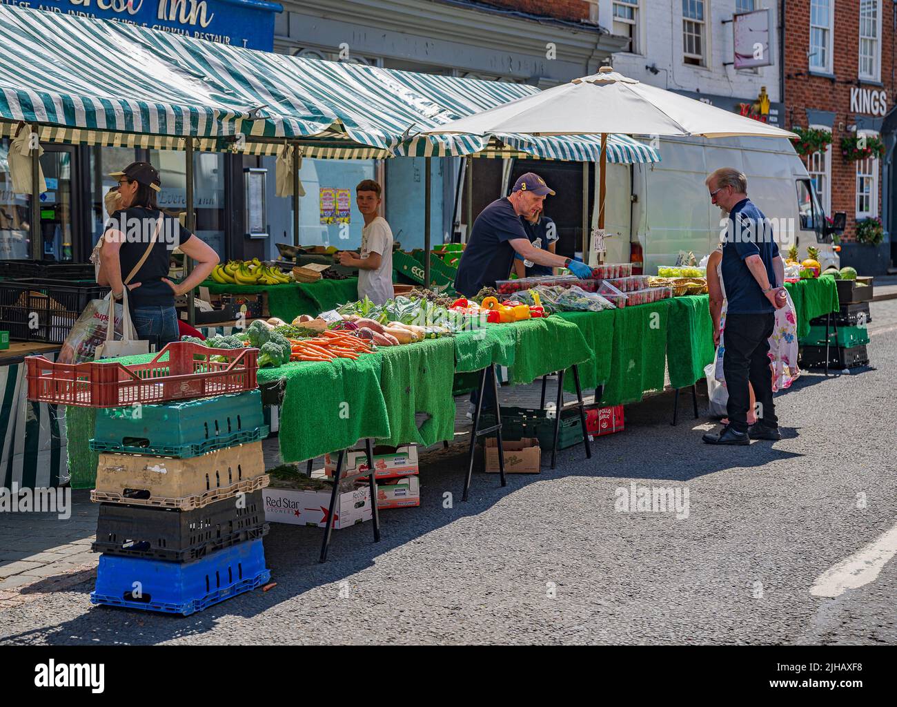 Grantham market place hi-res stock photography and images - Alamy