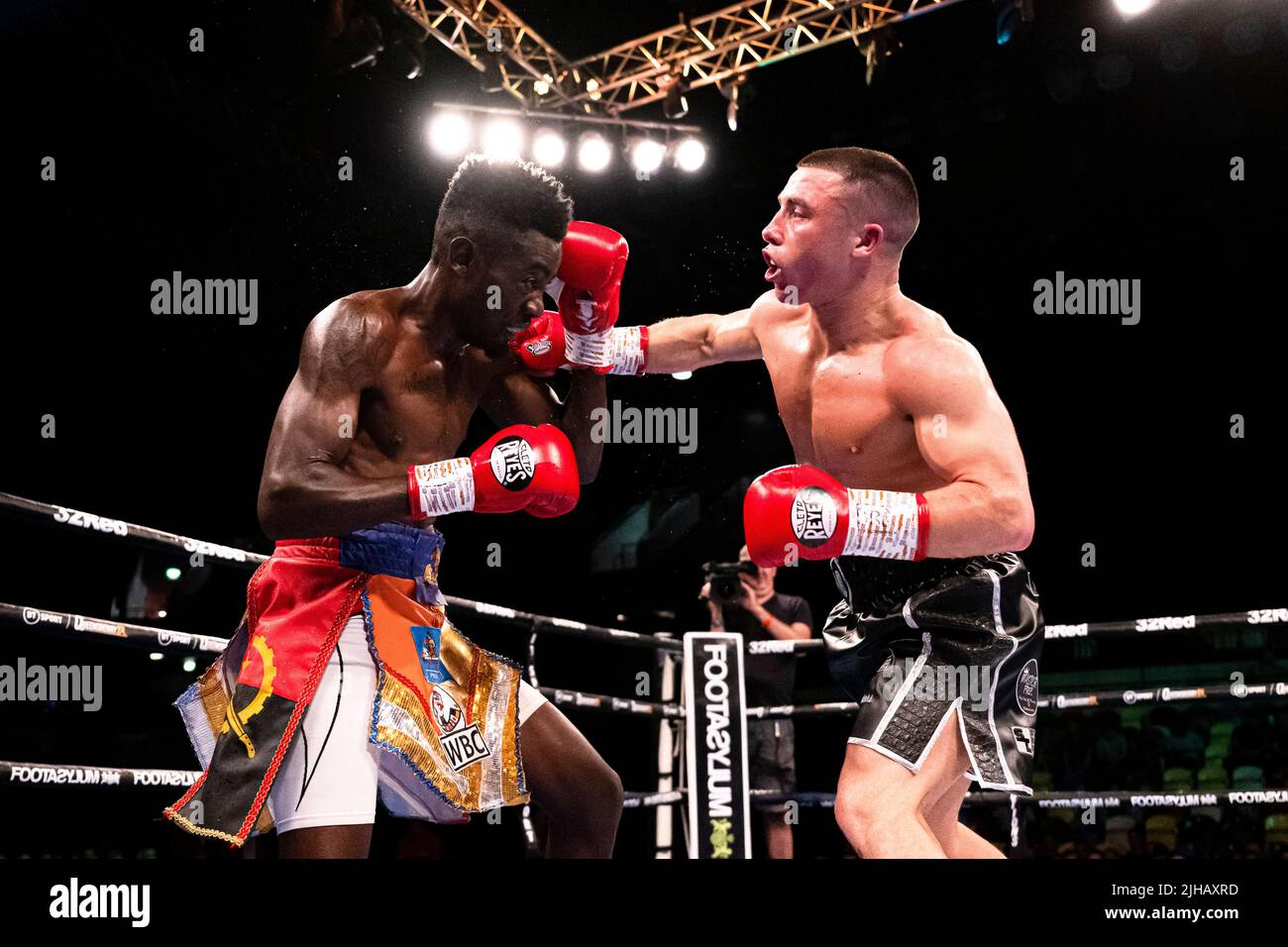 Nick ball boxer hi-res stock photography and images - Alamy