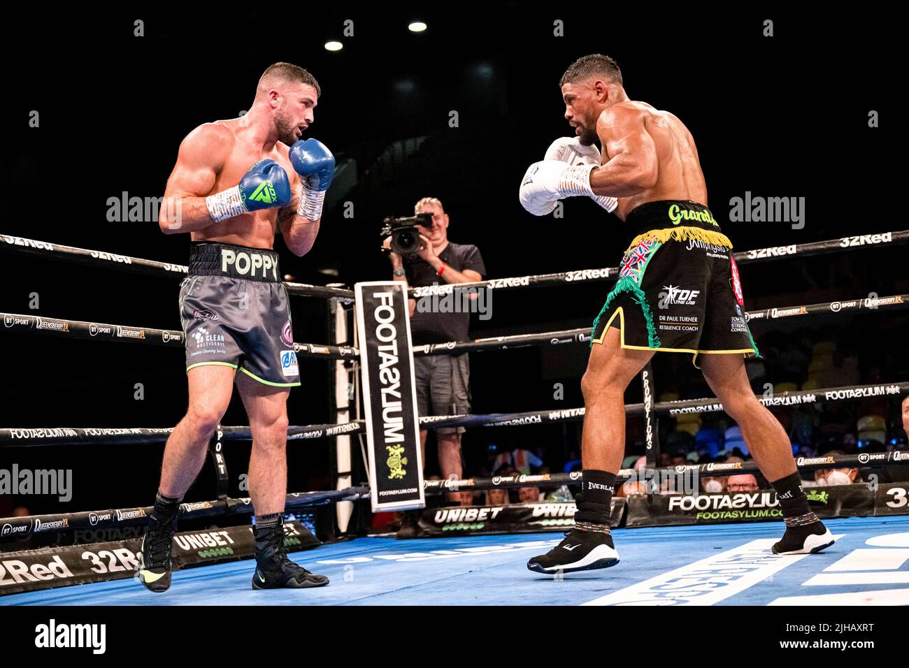 Mark heffron hi-res stock photography and images - Alamy