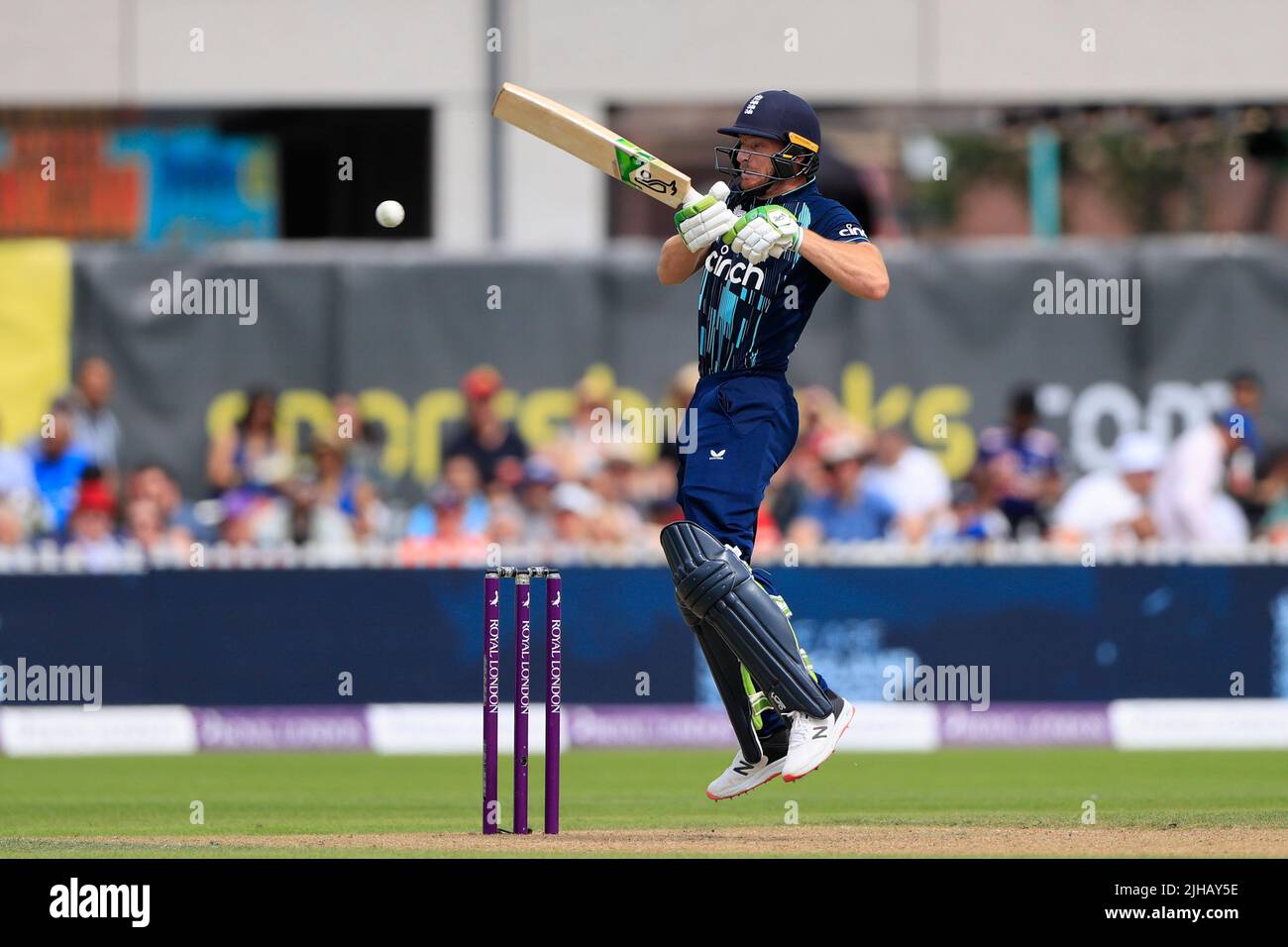 Jos buttler of england batting hi-res stock photography and images - Alamy