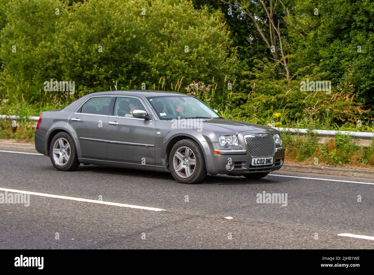 2009 grey CHRYSLER 300 CRD RHD 2987cc Diesel; en route to Fleetwood ...
