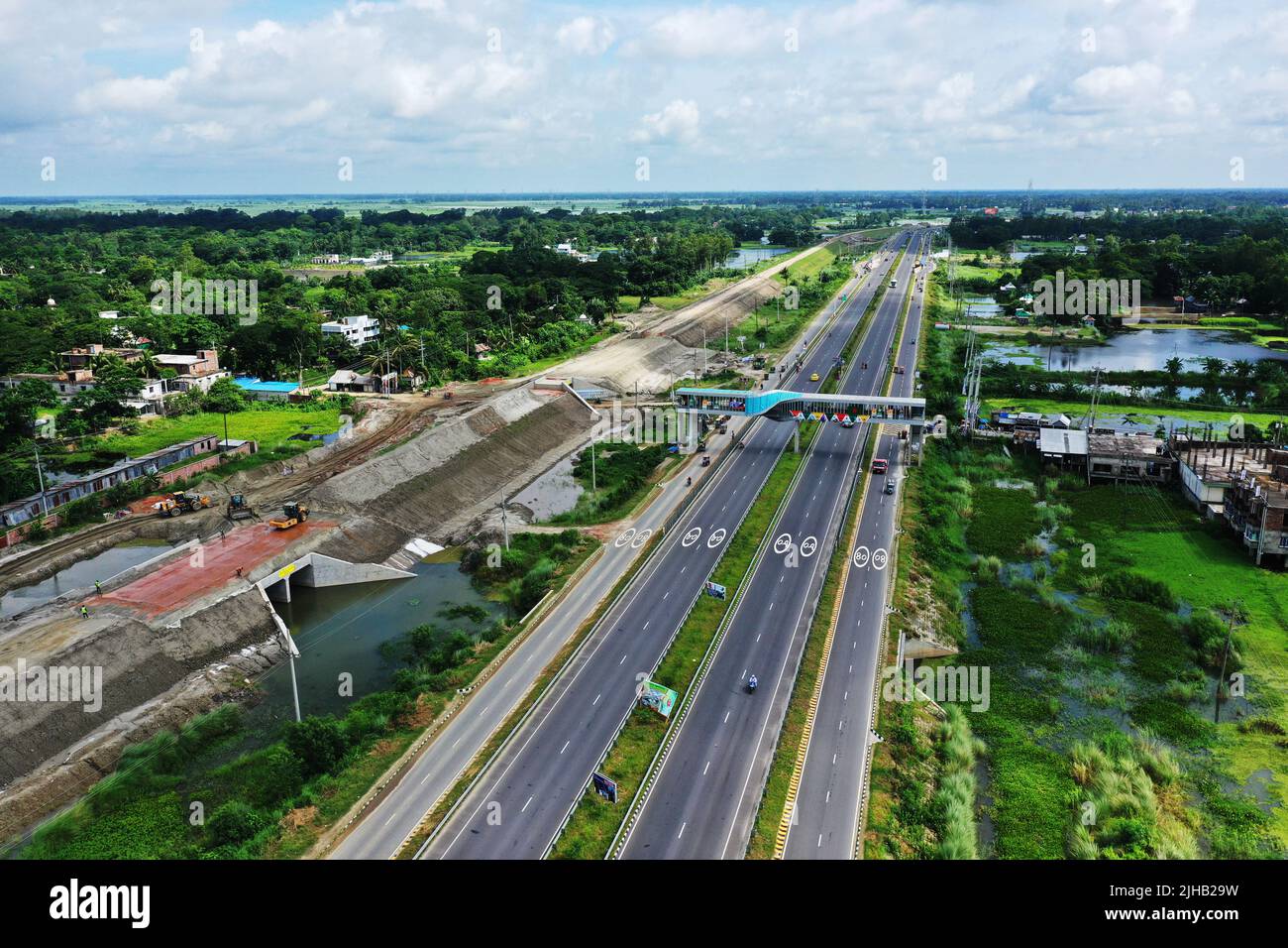 Dhaka mawa expressway hi-res stock photography and images - Alamy