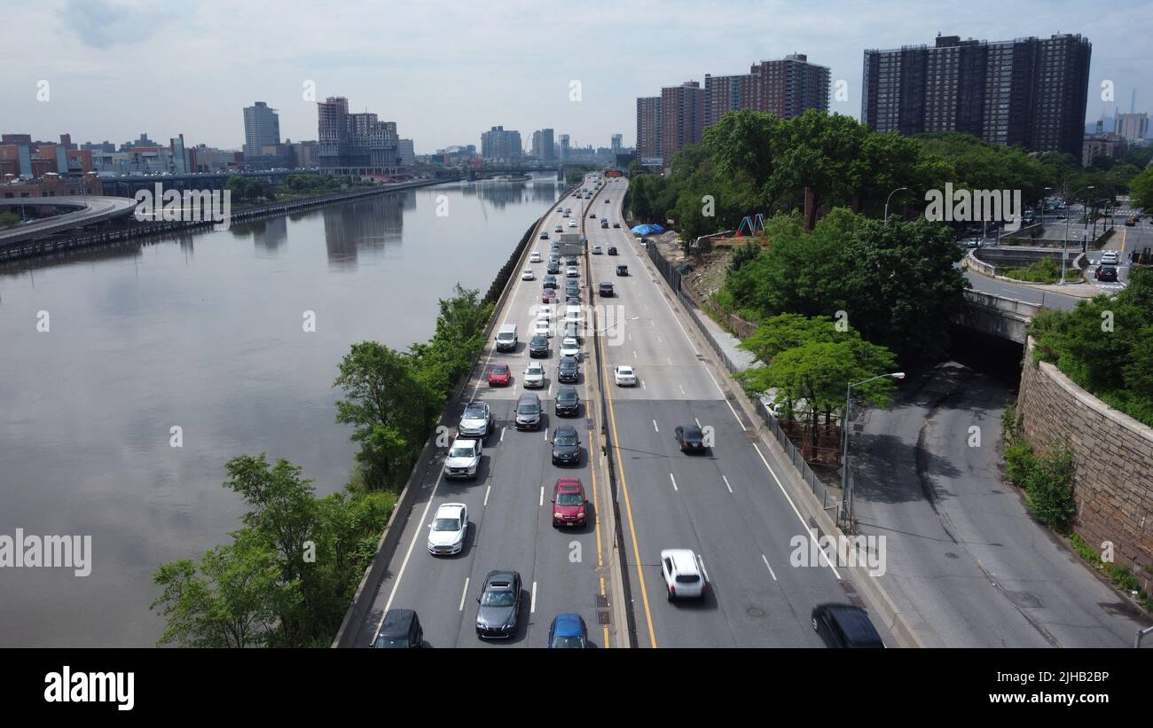 Harlem river river street hi-res stock photography and images - Alamy