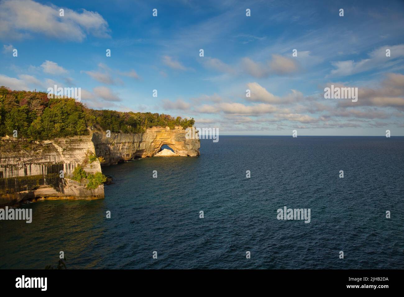 The Grand Portal coastline at Pictured Rocks National Lakeshore, Lake ...