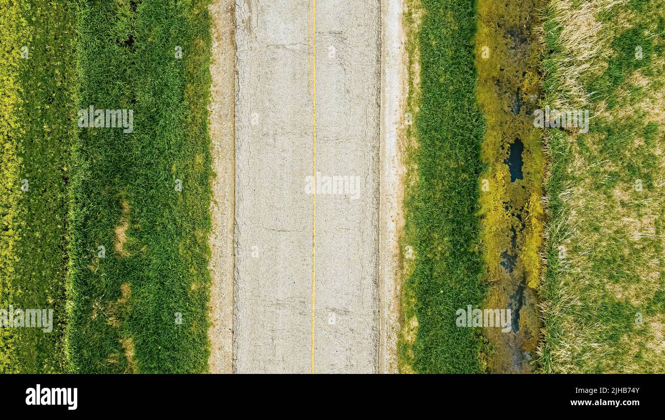 Spring grass surrounds rural hi-res stock photography and images - Alamy