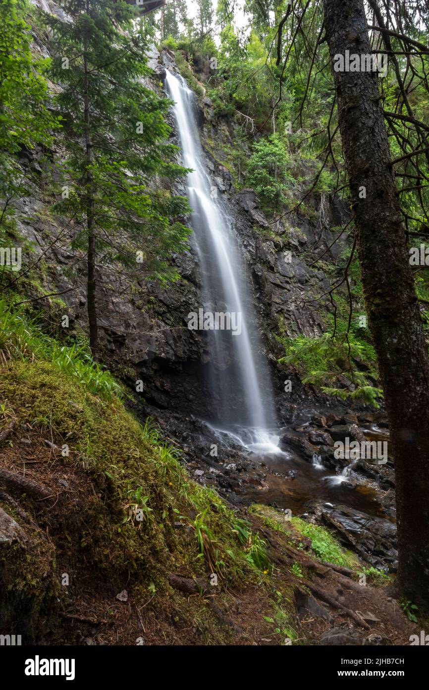 Ploda falls hi-res stock photography and images - Alamy