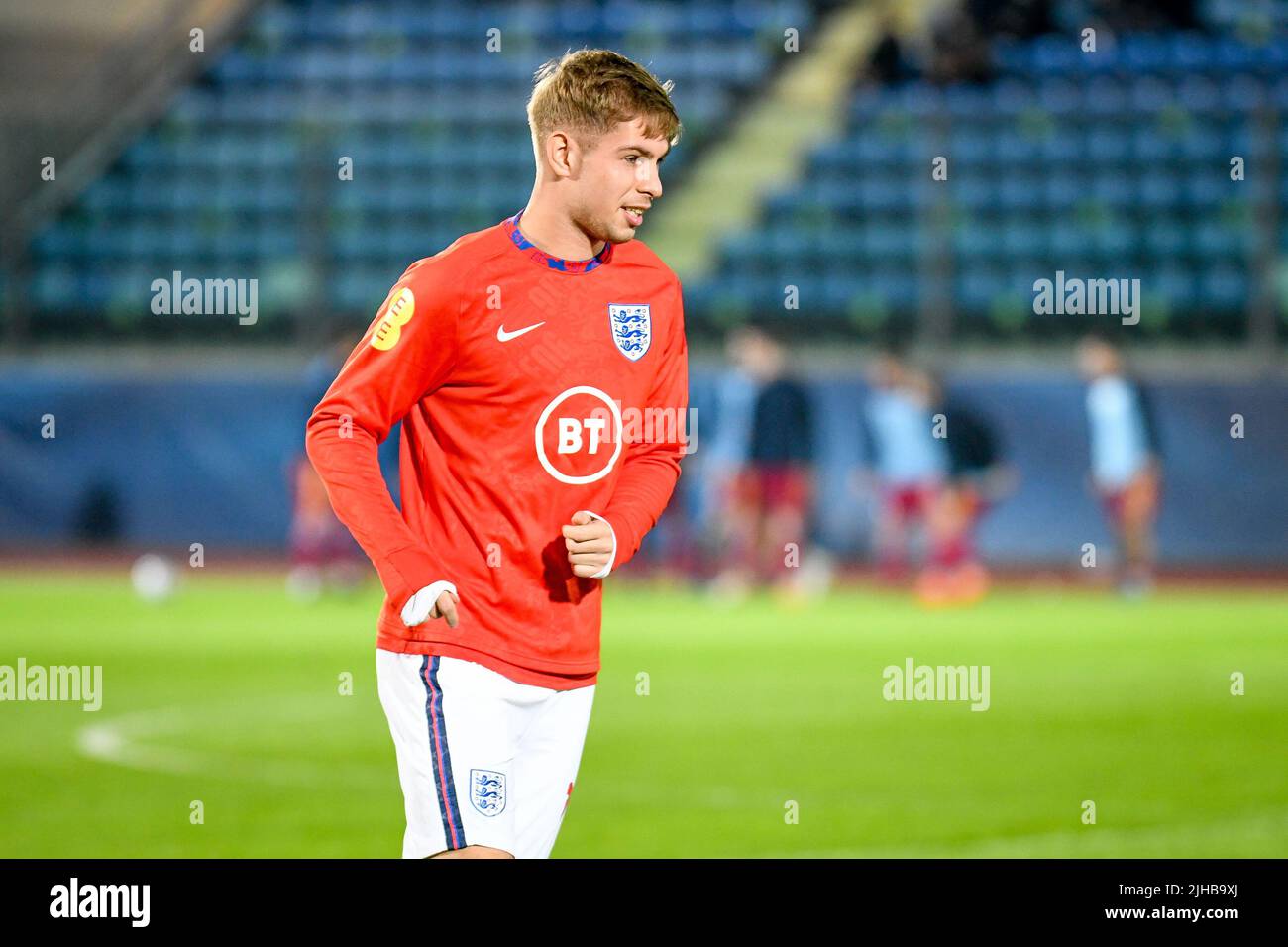 Emile smith rowe portrait hi-res stock photography and images - Alamy