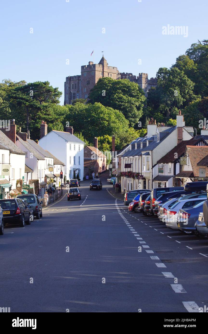 High street street somerset england hi-res stock photography and images ...