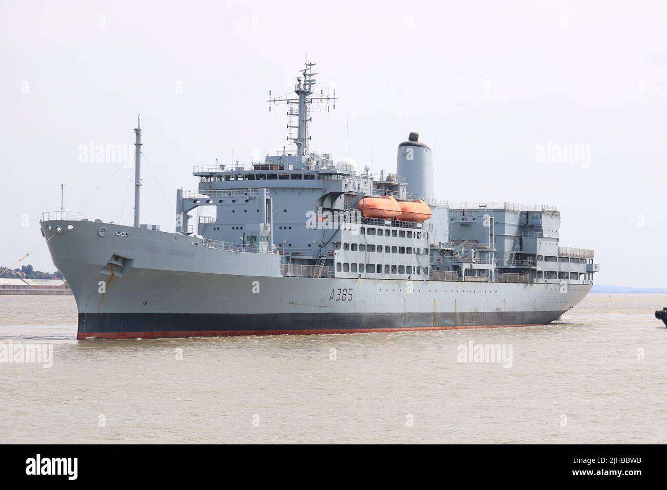 Royal fleet auxiliary ship rfa fort rosalie hi-res stock photography ...