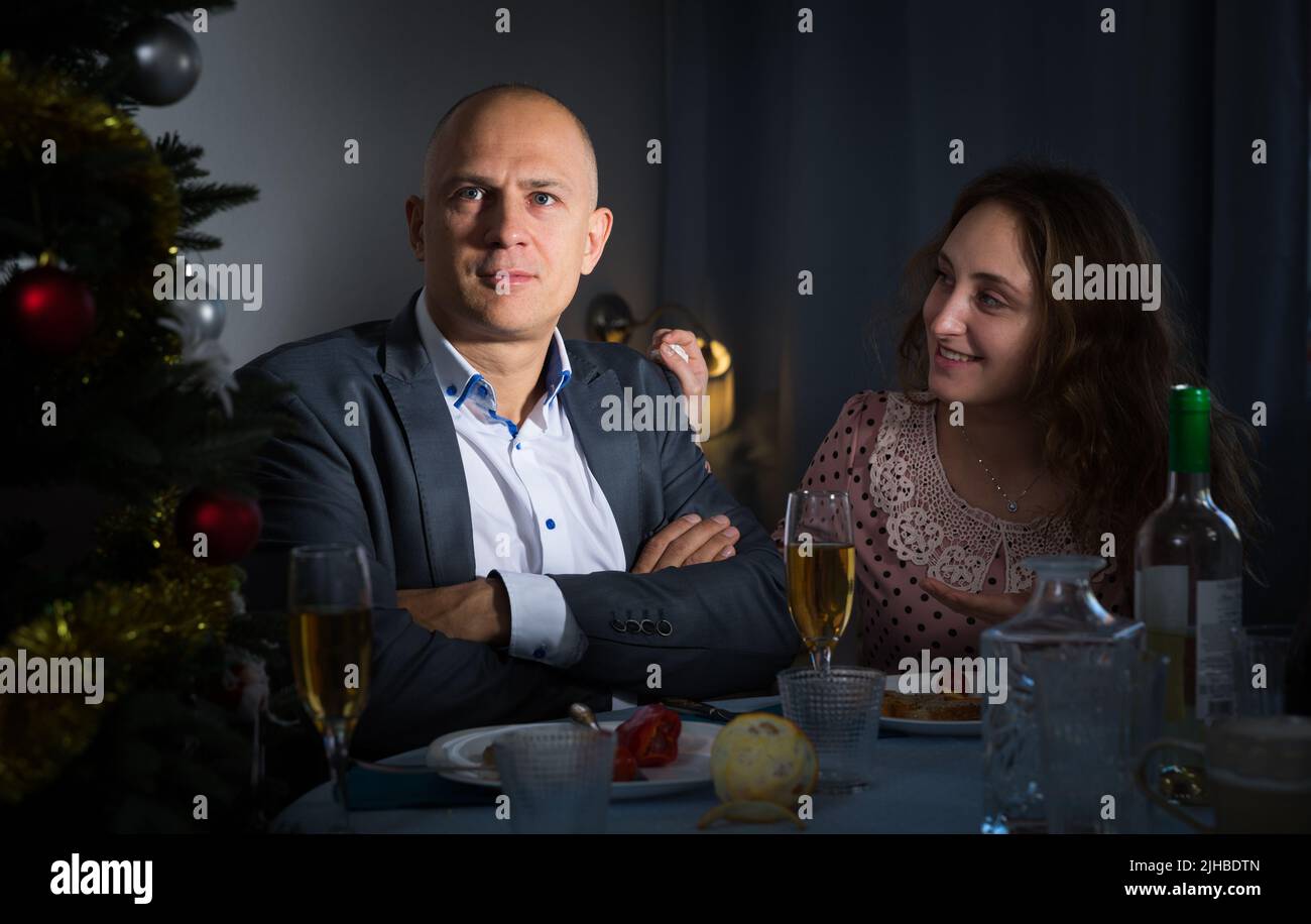 Angry family christmas hi-res stock photography and images - Alamy