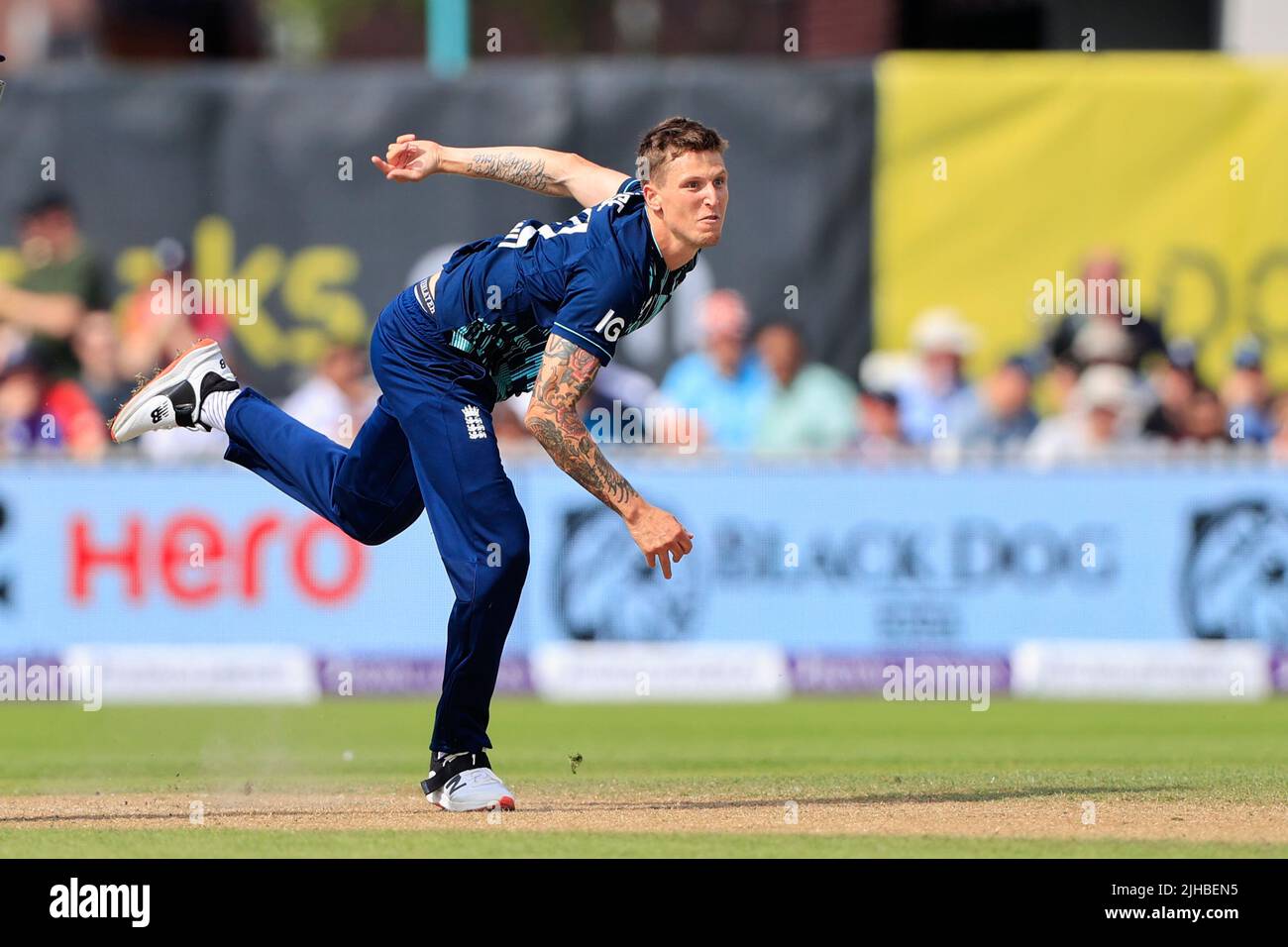 Brydon carse bowling hi-res stock photography and images - Alamy