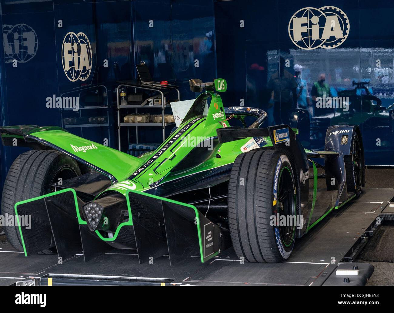 Formula e garage hi-res stock photography and images - Alamy
