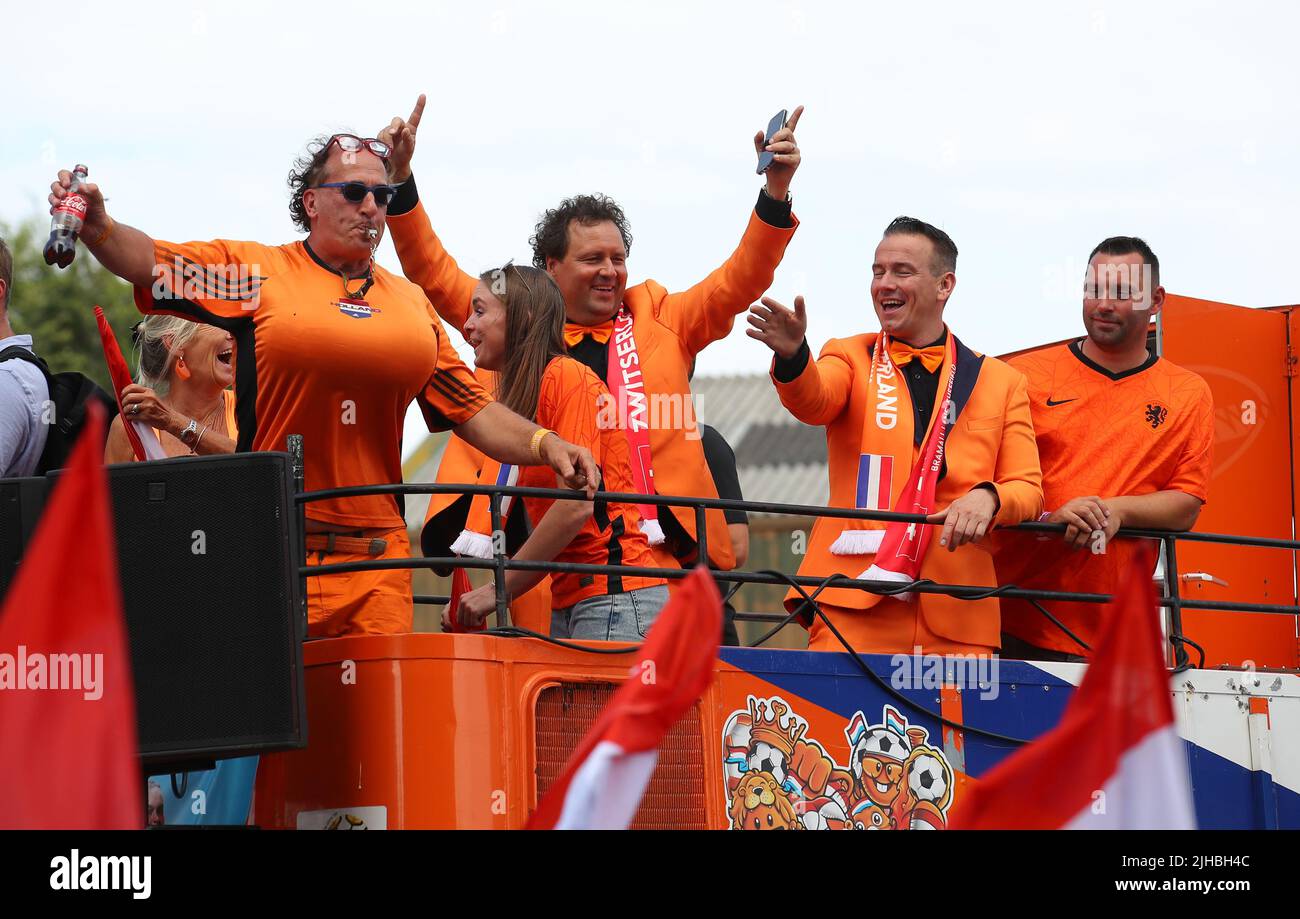 Netherlands fans bus hi-res stock photography and images - Alamy