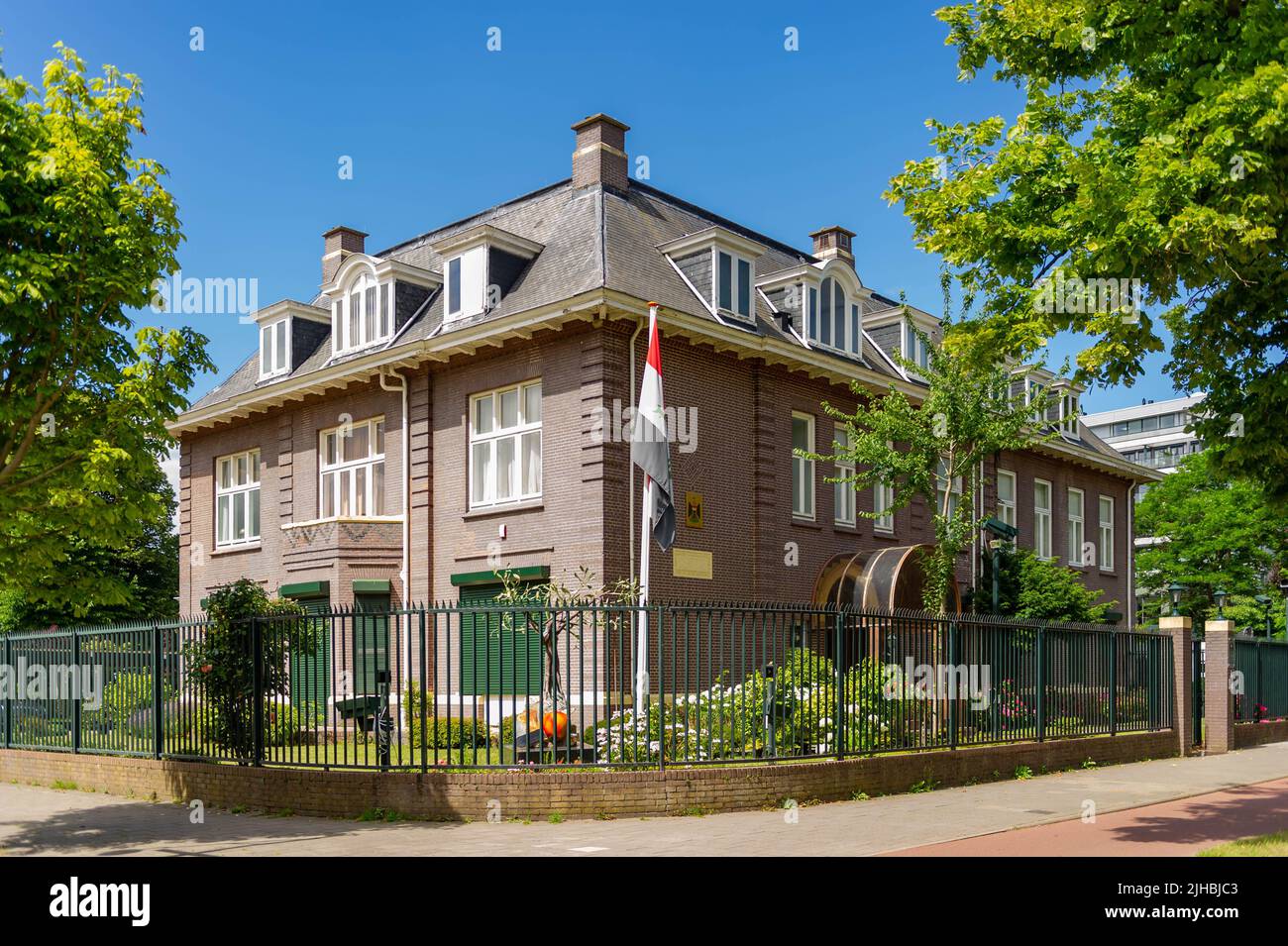 Iraqi embassy hi-res stock photography and images - Alamy