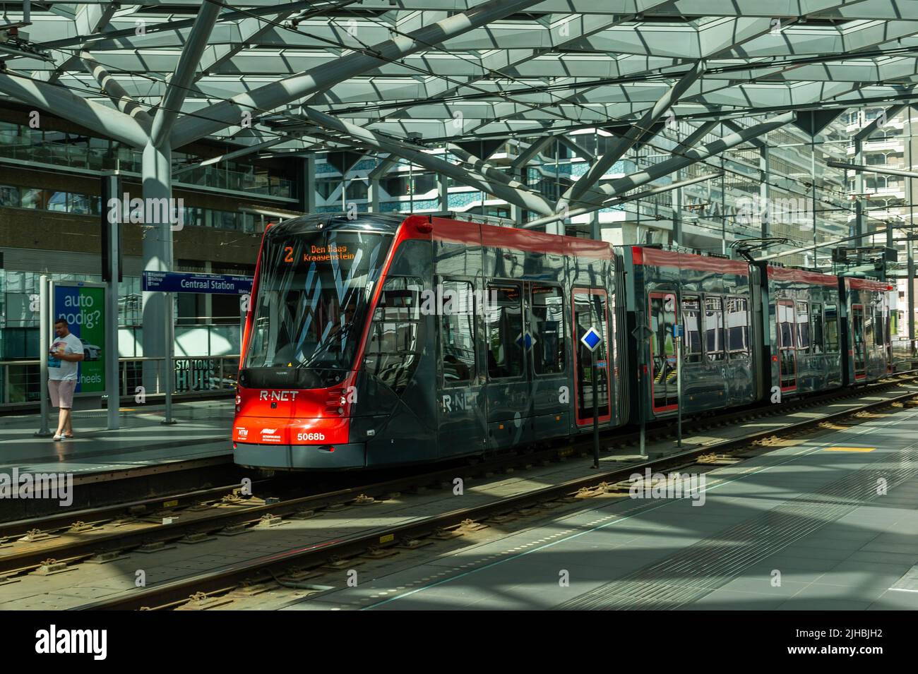 Den haag public transport station hi-res stock photography and images ...