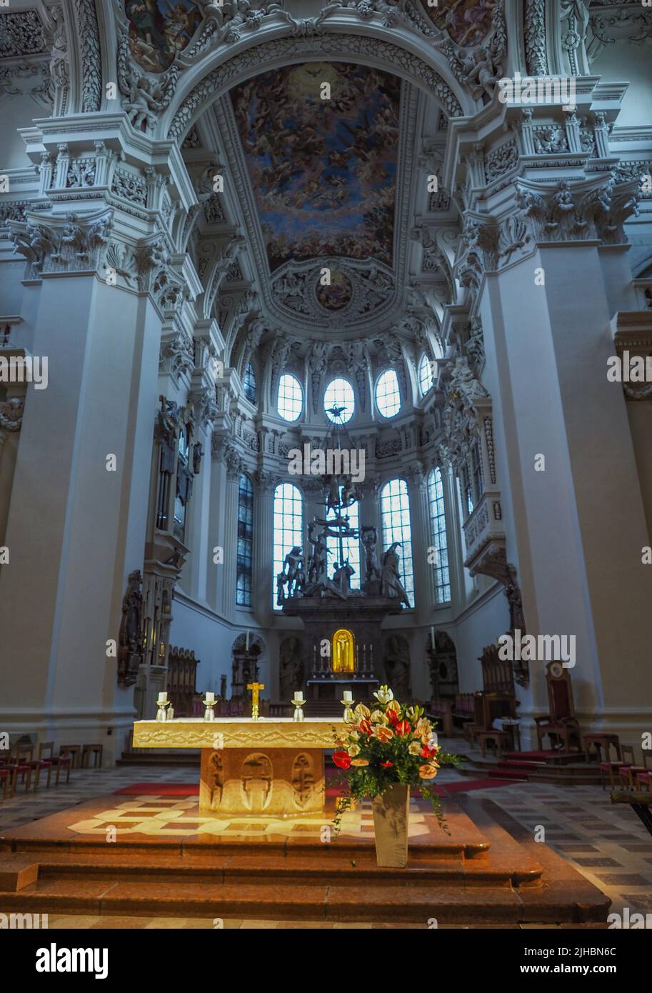 Interior view of St. Stephen's Cathedral of Passau Stock Photo - Alamy