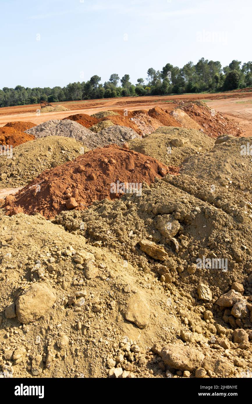 Subsoil hi-res stock photography and images - Alamy