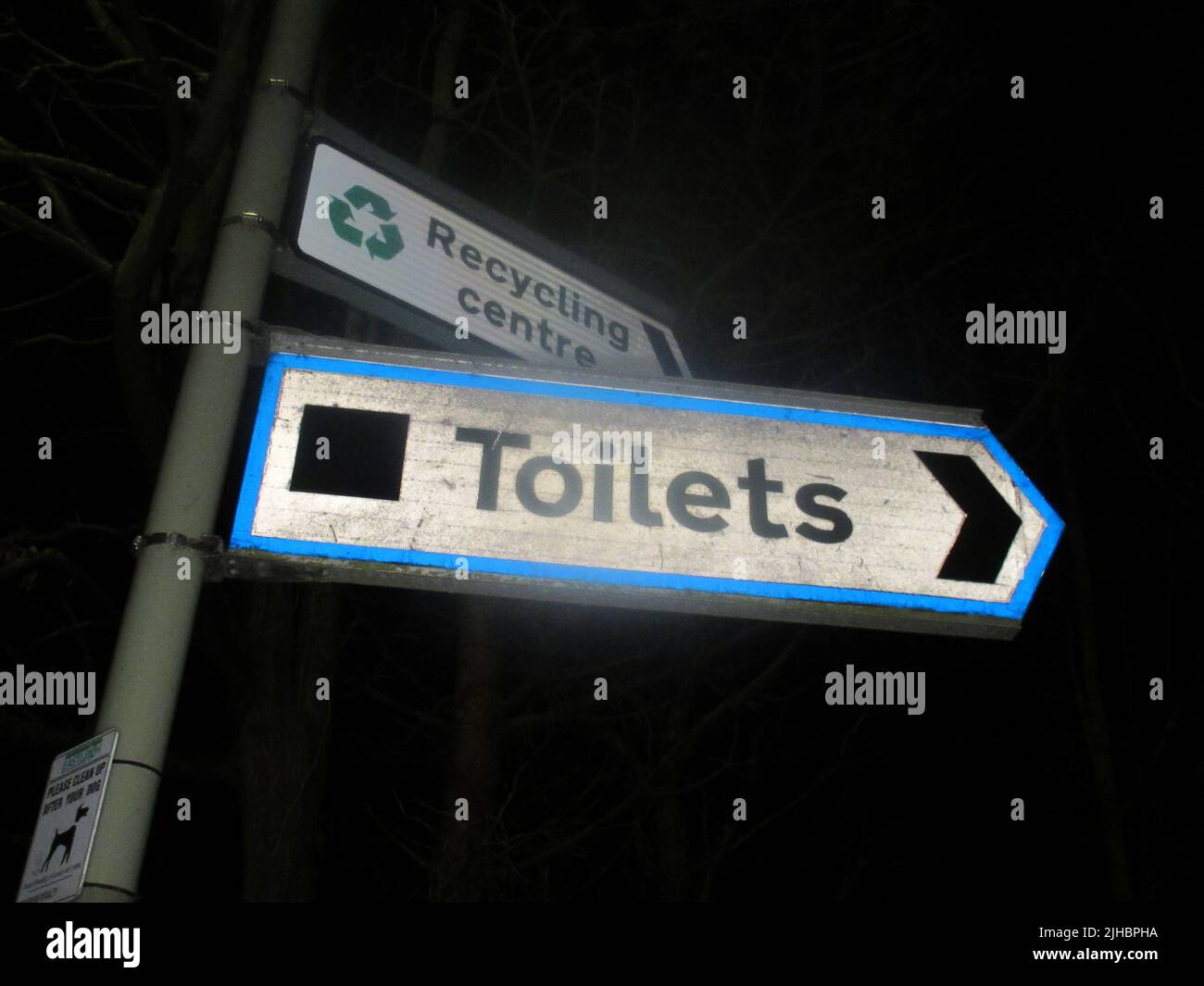 Recycling Centre And Toilets Sign And Logo Stock Photo - Alamy