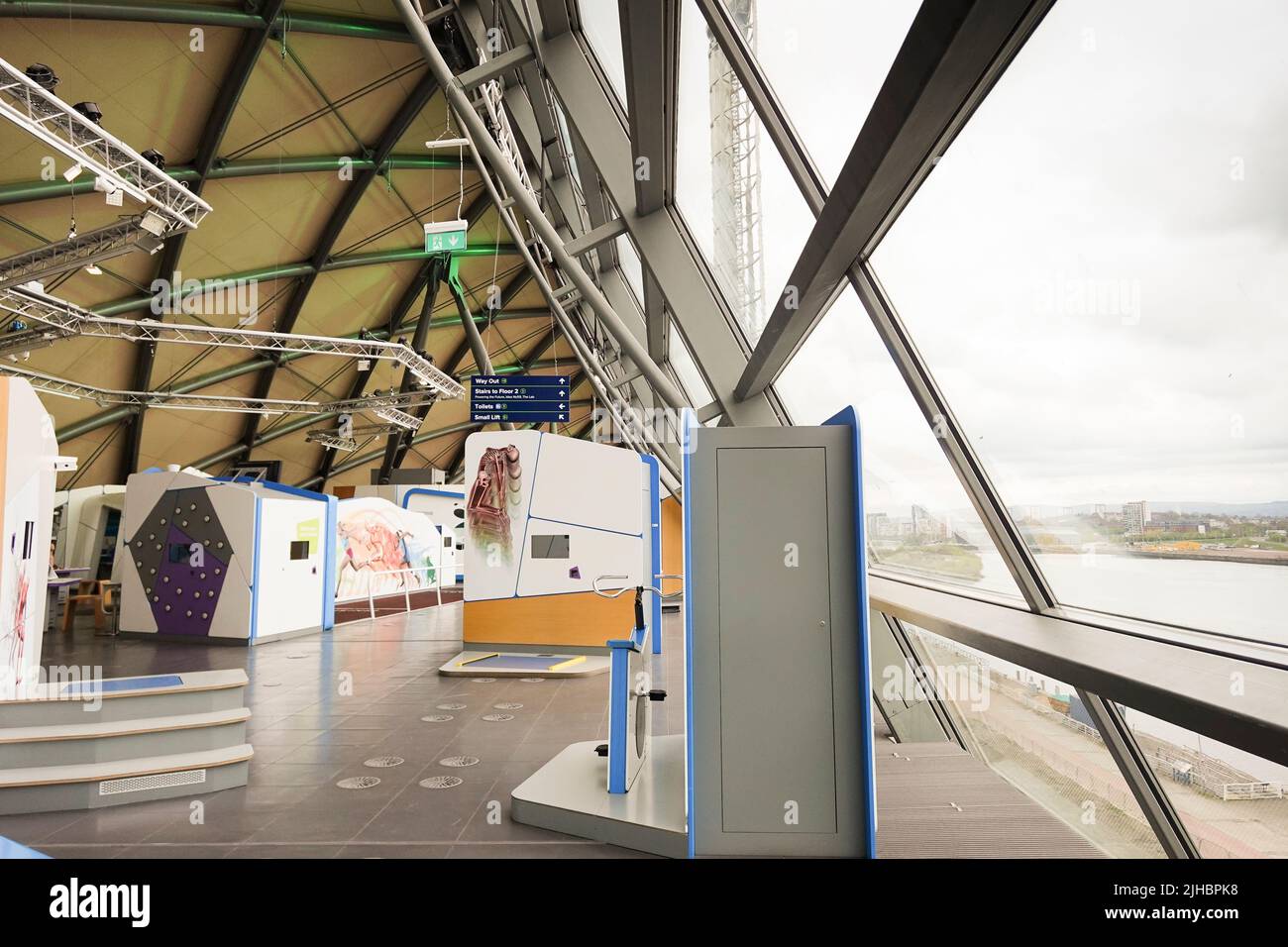 Inside interior exhibits hi-res stock photography and images - Alamy