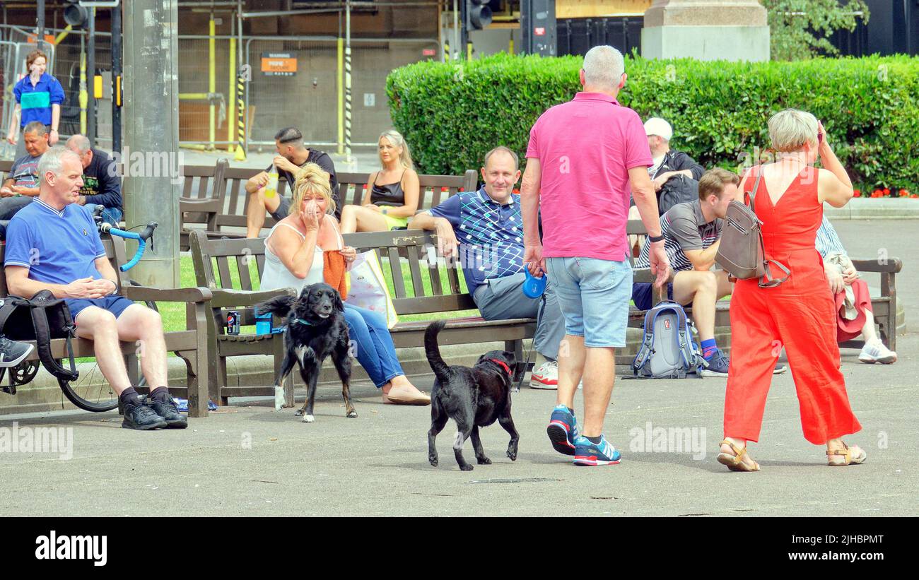 Glasgow, Scotland, UK July 17th 2022. UK Weather: Sunny as the weather ...