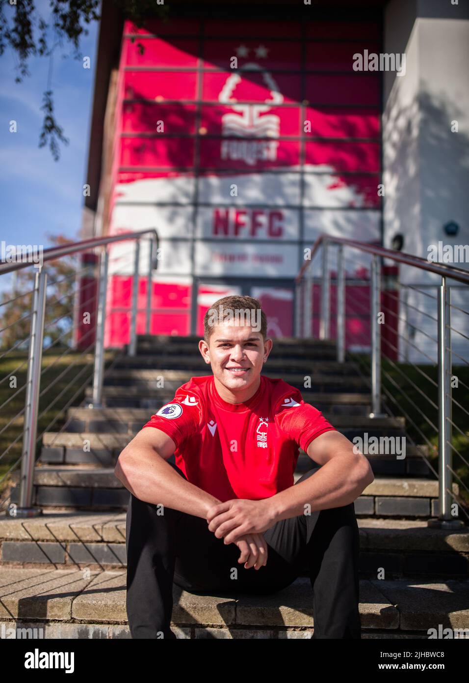 Brandon Aguilera signs for Nottingham Forest from Alajuelense Stock ...