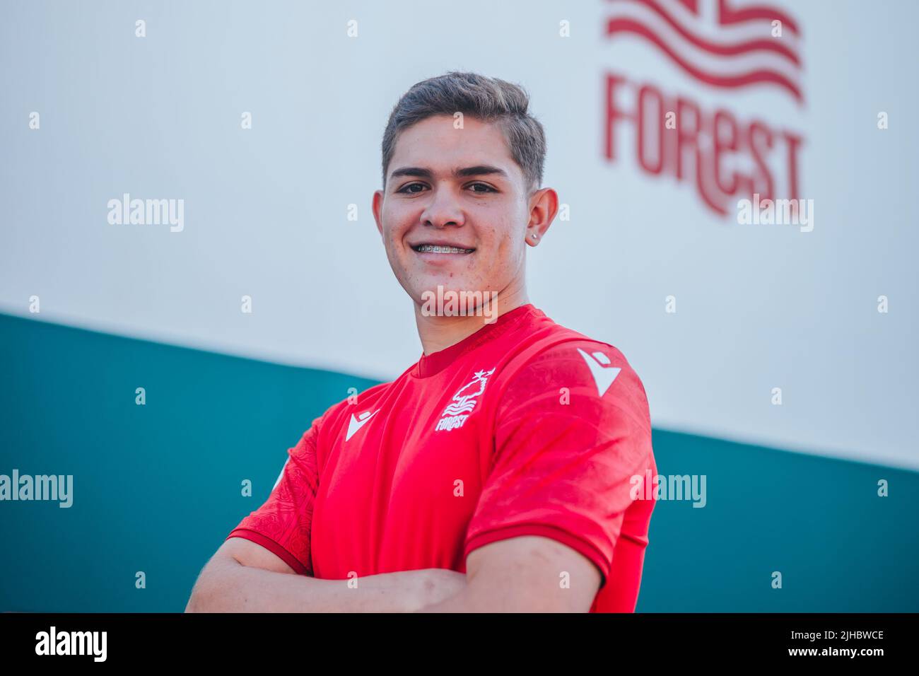 Brandon Aguilera signs for Nottingham Forest from Alajuelense Stock ...