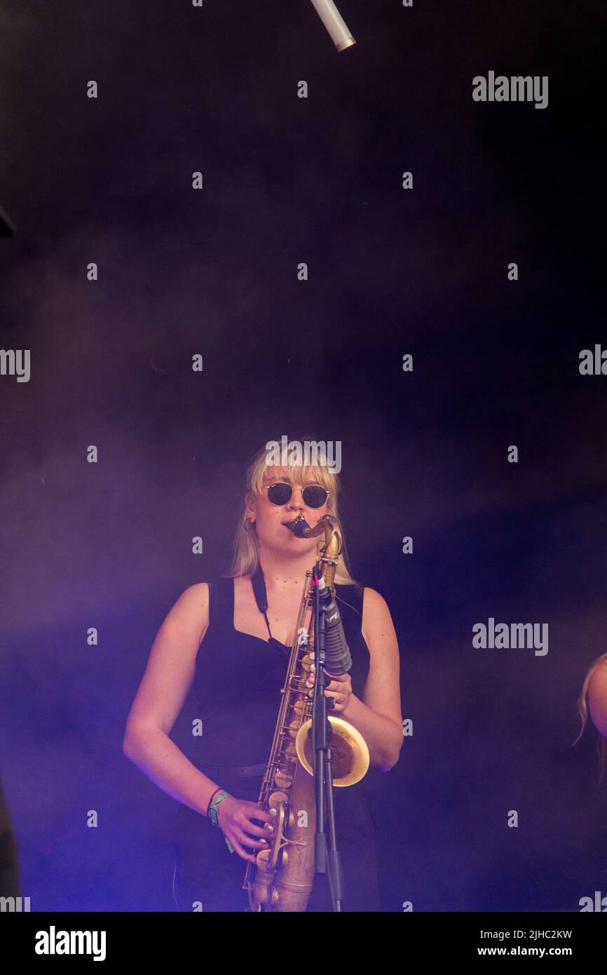 Easy life band hi-res stock photography and images - Alamy