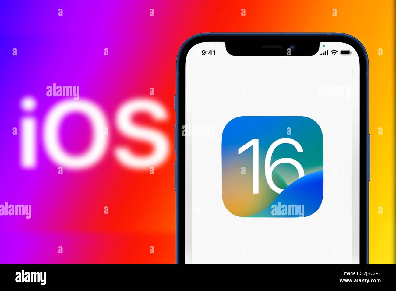 New iPhone pro with the apple installation screen with the new IOS 16 ...