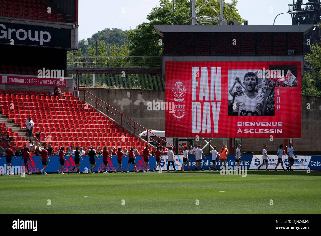 Standard Femina's players pictured at the fanday of Standard de Liege ...