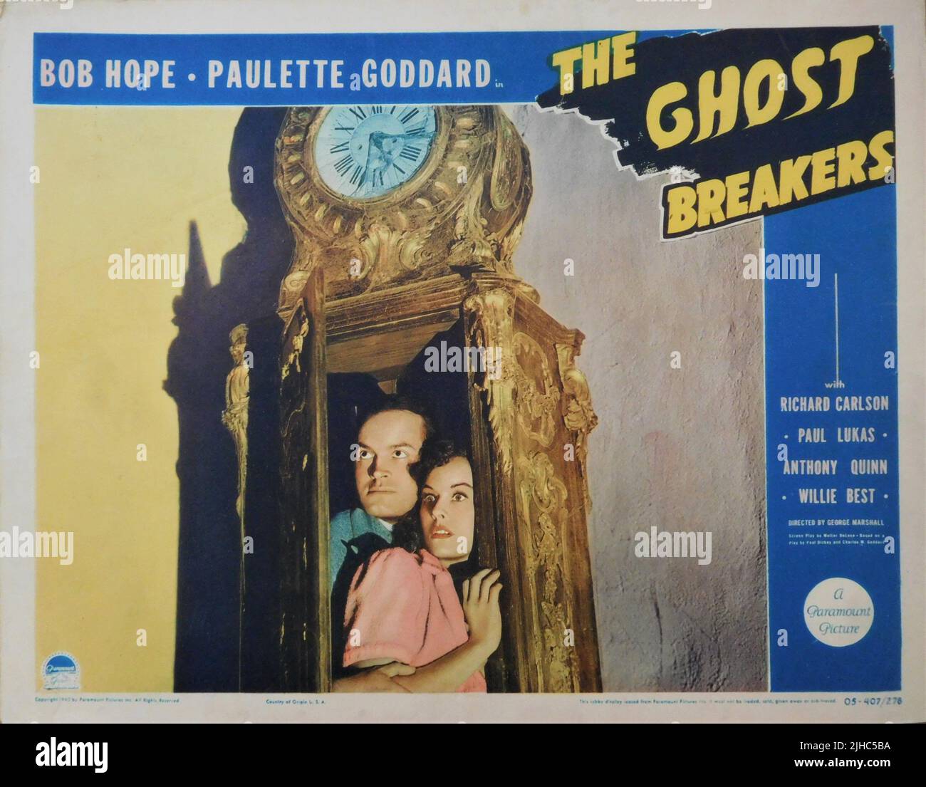 BOB HOPE and PAULETTE GODDARD in THE GHOST BREAKERS 1940 director GEORGE MARSHALL Paramount ...