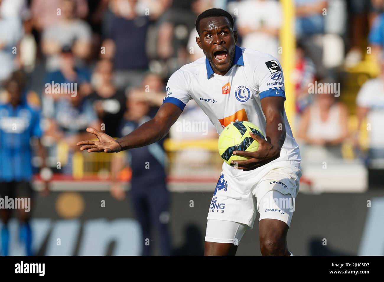 Jupiler pro league cup hi-res stock photography and images - Alamy